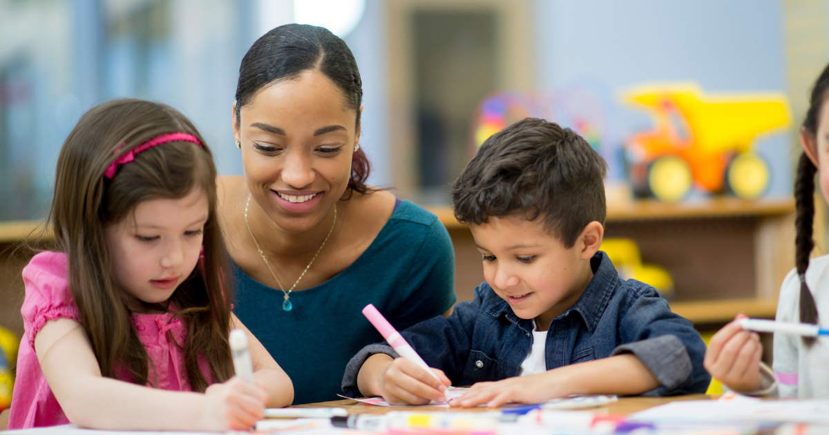 Le manque de ressources professionnelles pour les tout-petits : bilan ...